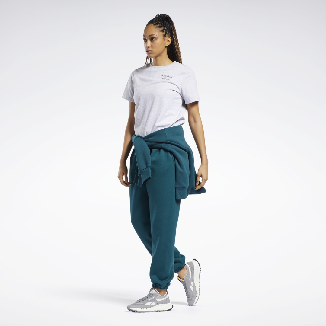 Купить Футболка Reebok GV3324 серый S в Алматы – Магазин на Kaspi.kz