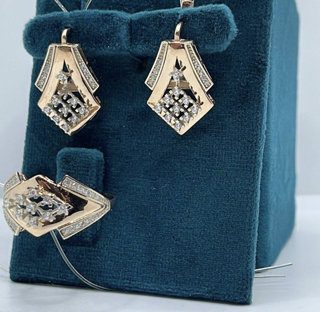 Купить Комплект Ali Gold 00023 вес 7.55 г золото, без вставок в Алматы ...