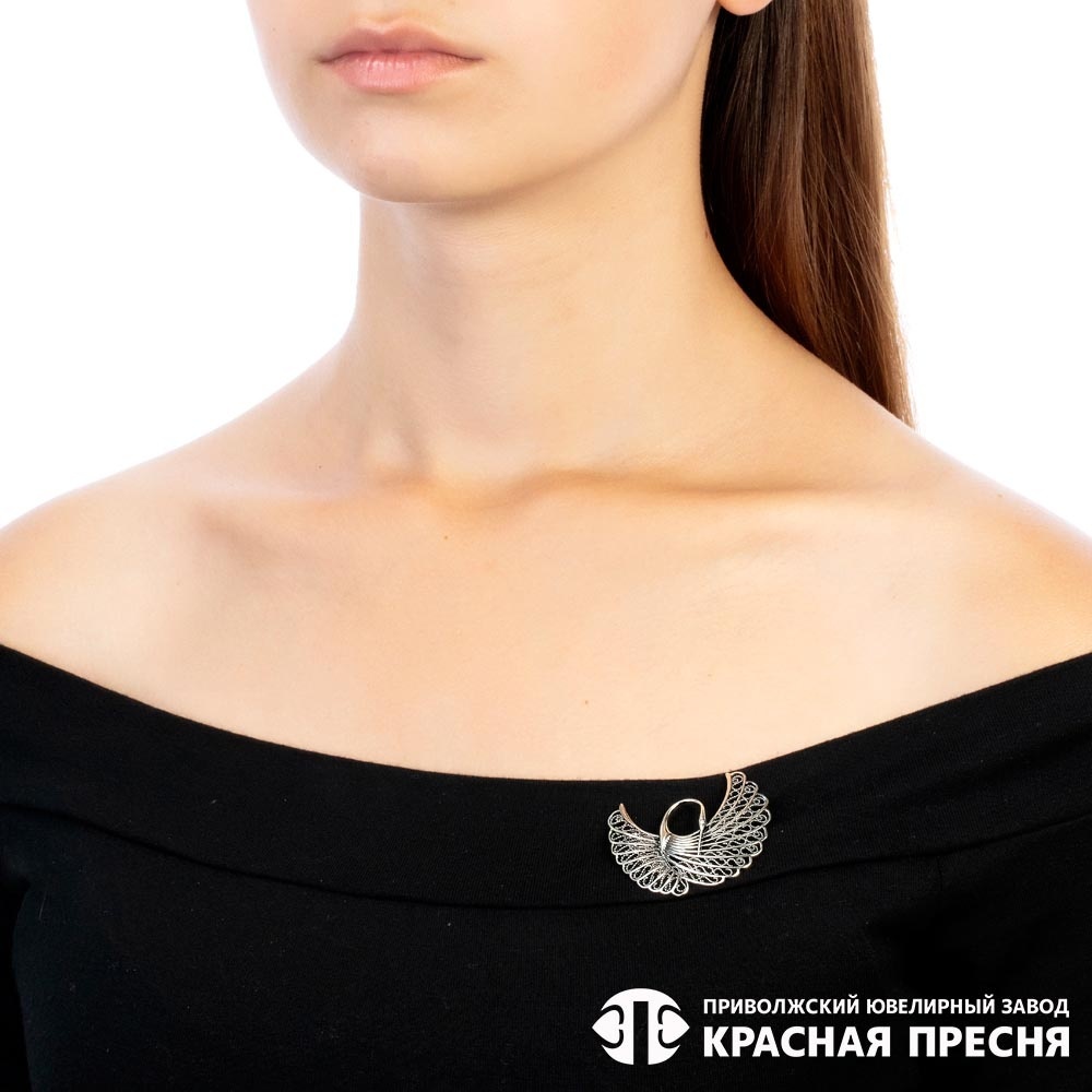 Купить Брошь Красная пресня 13812840 вес 6.67 г серебро, фианит в ...