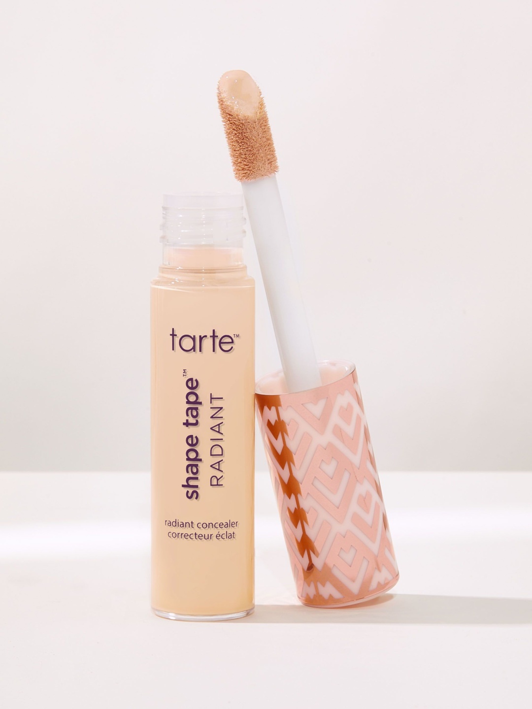 Купить Tarte Shape Tape Radiant консилер 16N fair-light neutral в ...