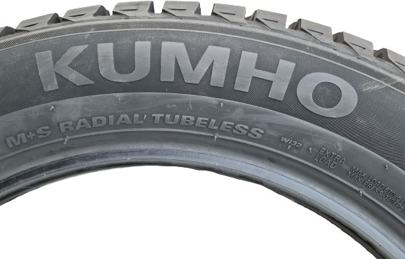 Купить Kumho WI32 185/55 R15 86T шипуемая в кредит в Алматы – Kaspi Магазин