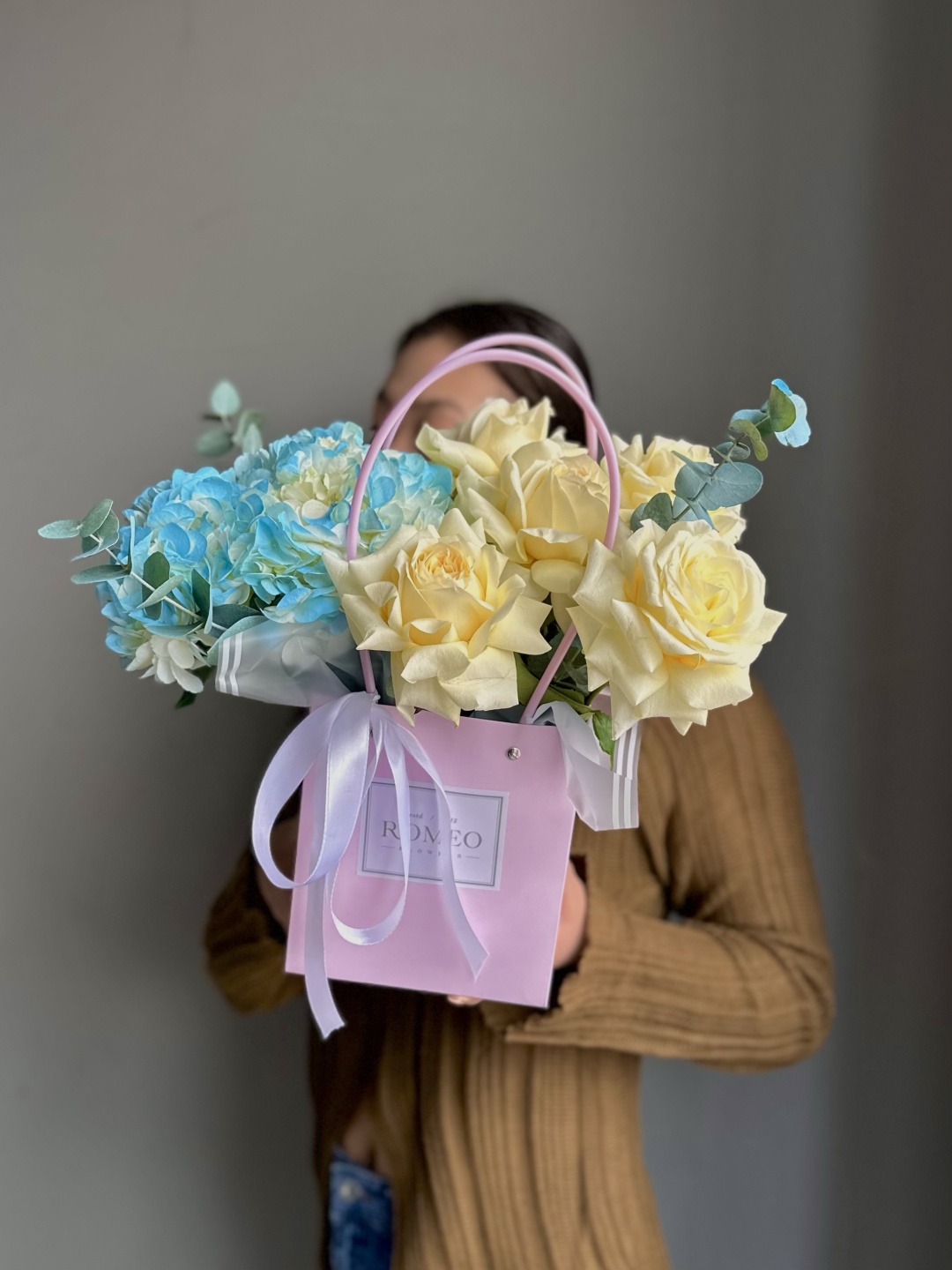 Купить Romeo Flowers 111178 гортензия 7 шт 40 см в Алматы – Магазин на ...