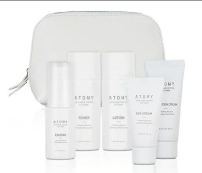 Купить Atomy The Fame Travel Set набор уходовой косметики для женщин в ...