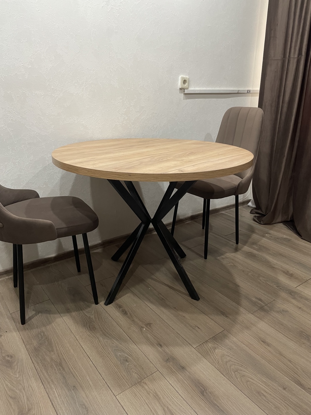 Купить Обеденный стол 3 КОРПУСНАЯ МЕБЕЛЬ Лофт, 100x100x75 см, ЛДСП в ...